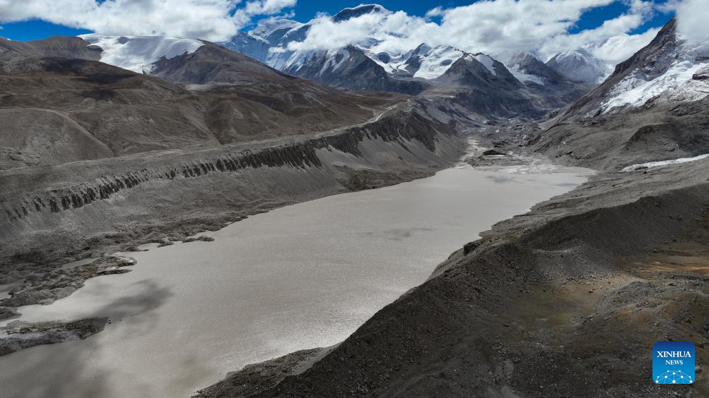 Chinese Scientists Collect Snow, Ice Samples from Mt. Cho Oyu for 1st ...
